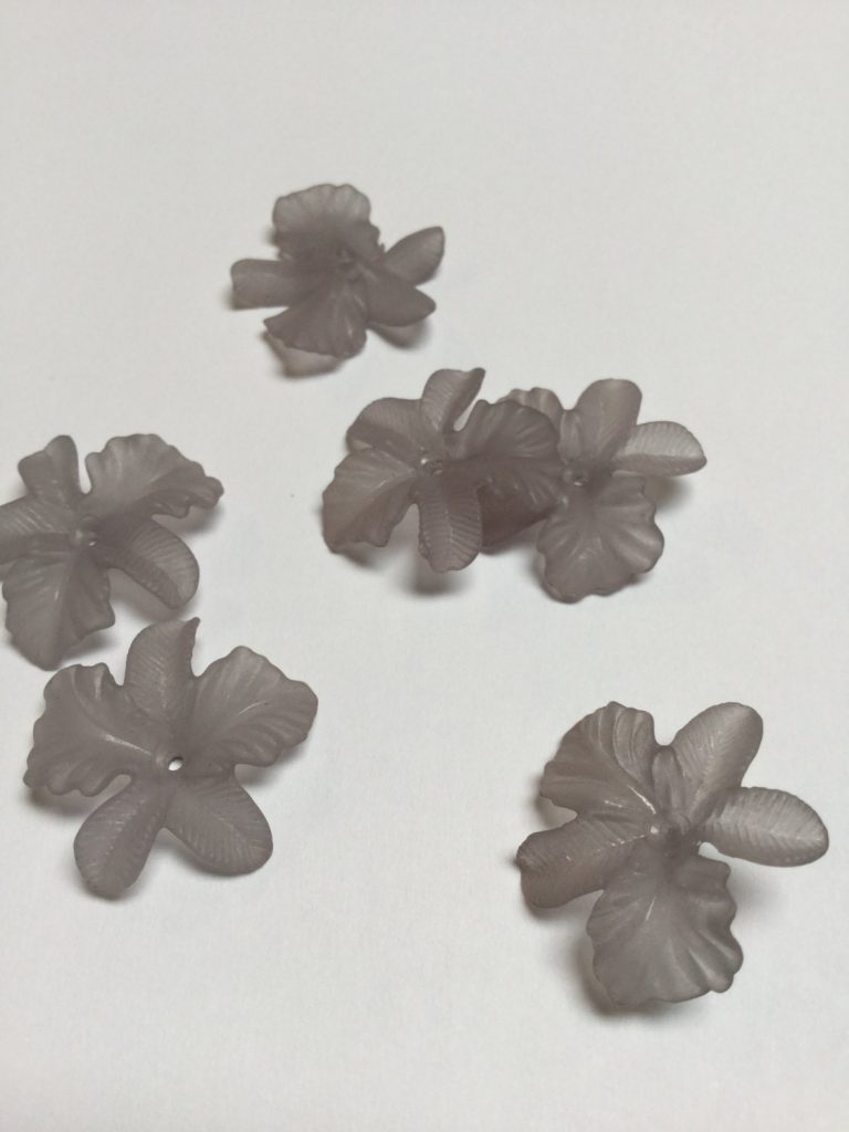 Grey Lexan Orchid Beads - 12 Pieces - BeadHoliday