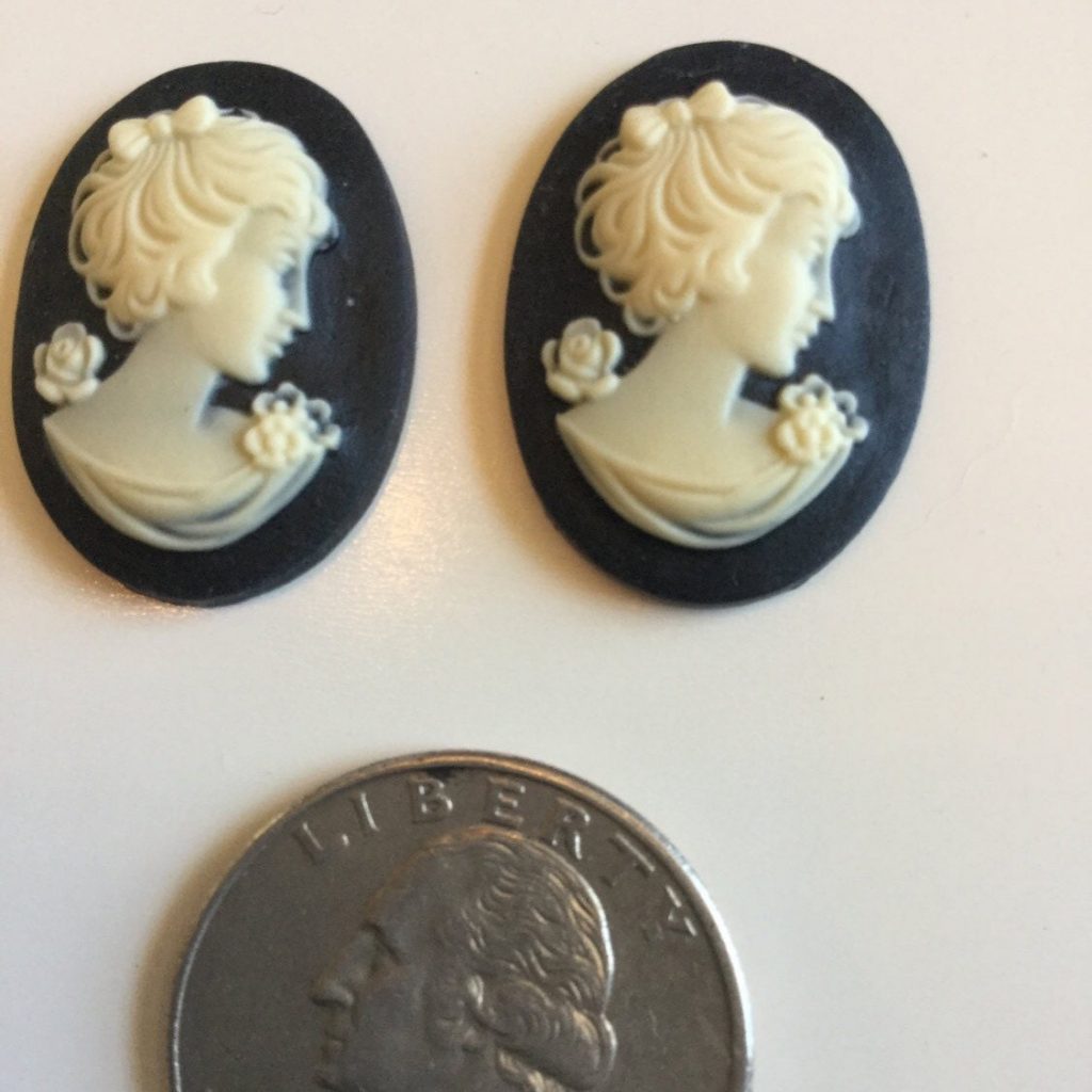 Cameo cab from West Germany - 8 Pieces - BeadHoliday